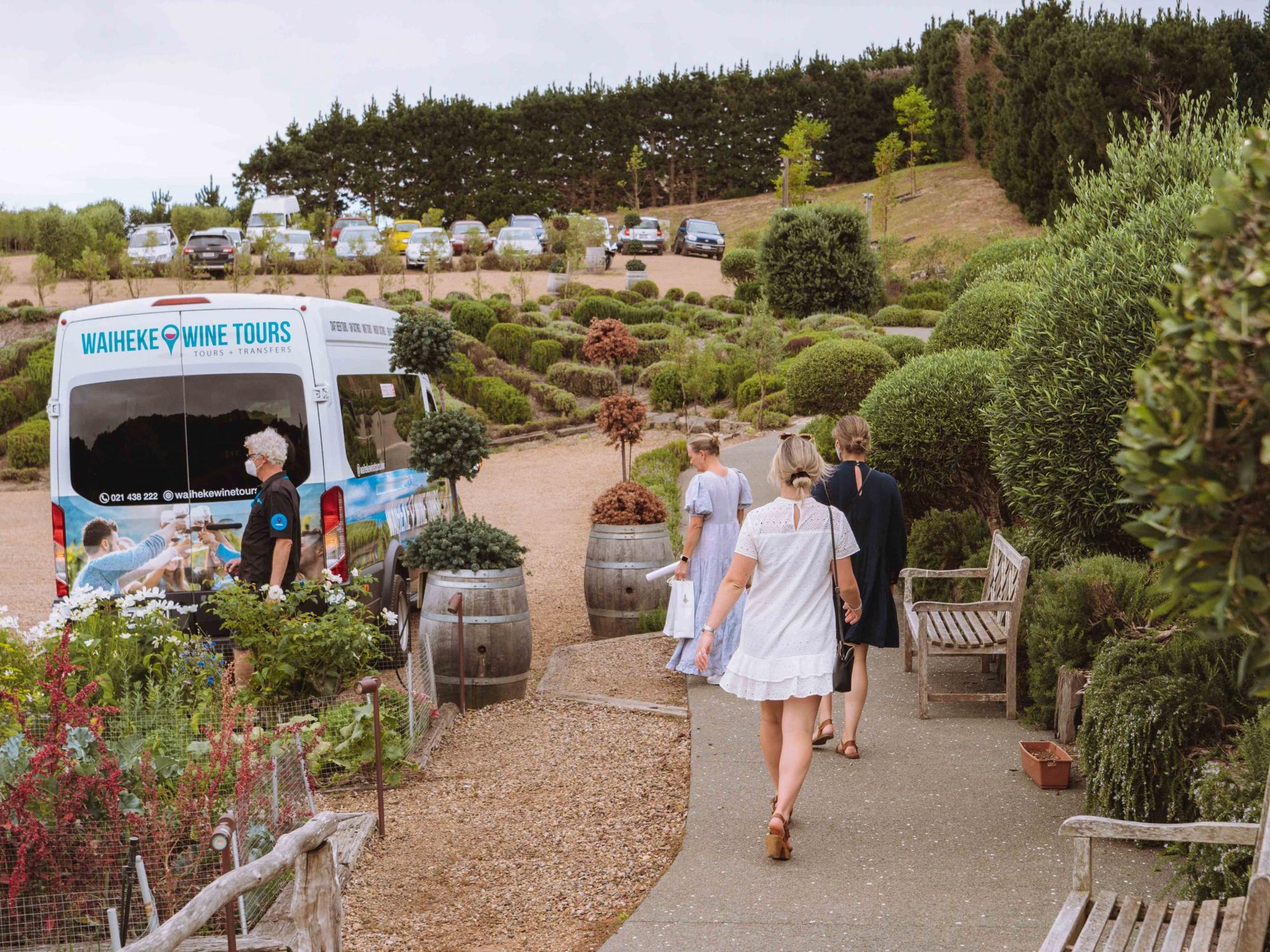 Sunday Fun Day Wine Tour on Waiheke Island